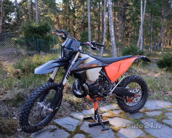 KTM 250 EXC 2020 Tallina, ar dzinēja tilpumu 0.25 L un nobraukumu 18 tūkst. km par 7200 €, foto 1 vietnē AUTOMOTO.COM.LV