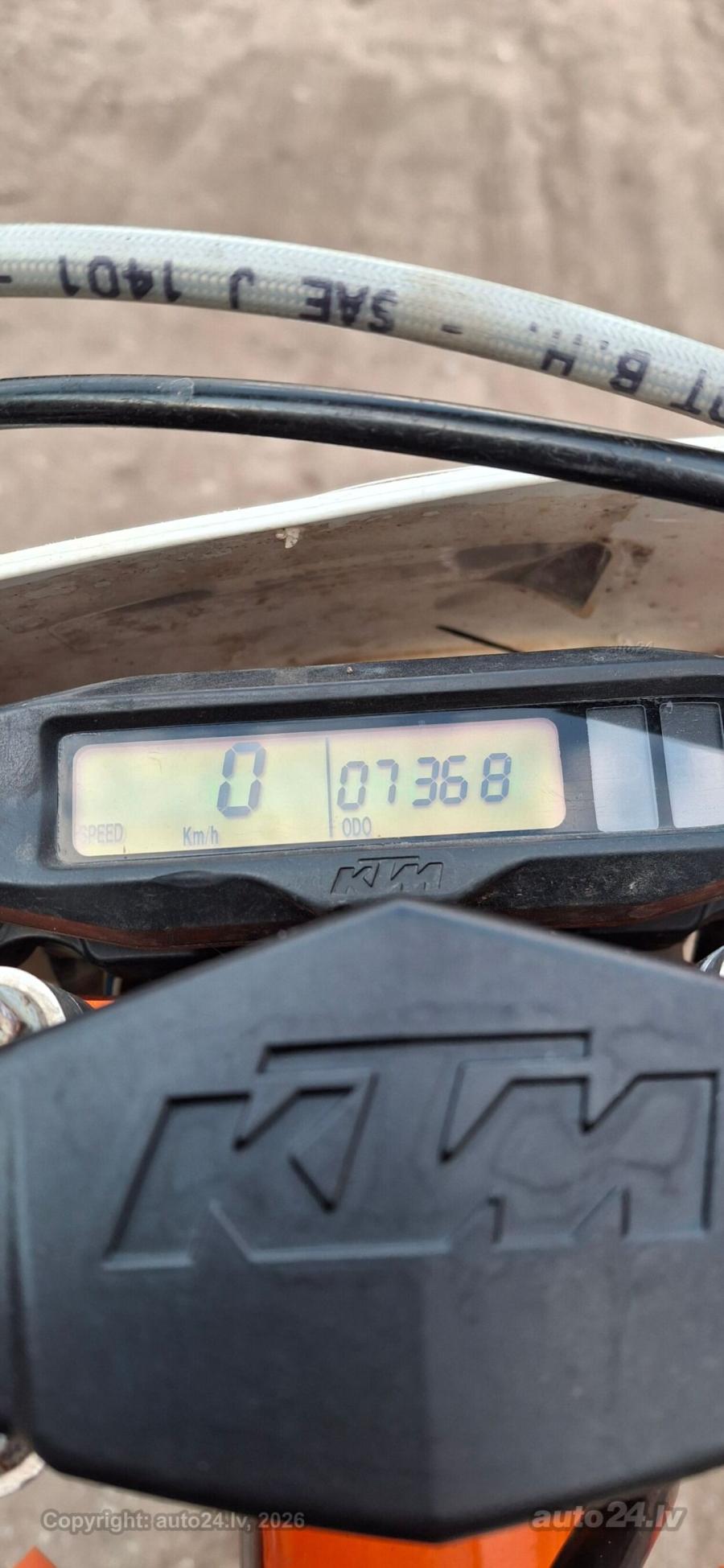 Balts KTM 250 EXC 2015 Veru, ar dzinēja tilpumu 0.25 L un nobraukumu 0 tūkst. km par 3000 €, foto 8 vietnē AUTOMOTO.COM.LV