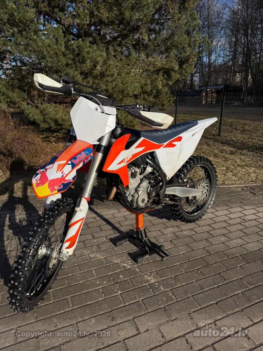 Melns KTM 250 SX-F 2020 Valga, ar dzinēja tilpumu 0.25 L un nobraukumu 156 tūkst. km par 4199 €, foto 6 vietnē AUTOMOTO.COM.LV