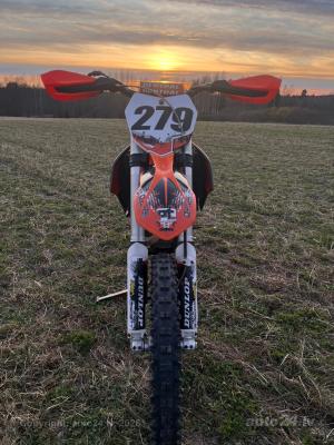 KTM 250 SX-F 2014 in Voru, with an engine capacity of 0.25 L and mileage of 0 thousand km for 2499 €, photo 3 on AUTOMOTO.COM.LV