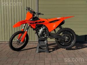 КТМ 250 SX-F 2025 в Рига, объемом двигателя 0.25 л и пробегом 0 тыс. км за 6900 €, фото  на AUTOMOTO.COM.LV