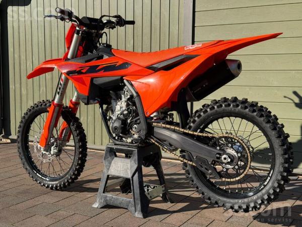 KTM 250 SX-F 2025 in Riga, with an engine capacity of 0.25 L and mileage of 0 thousand km for 6900 €, photo 4 on AUTOMOTO.COM.LV