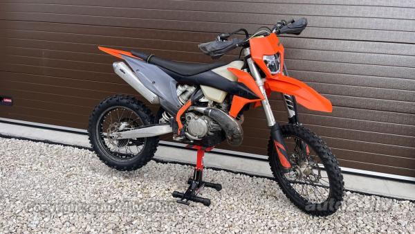KTM 300 EXC 2020 Pērnava, ar dzinēja tilpumu 0.30 L un nobraukumu 0 tūkst. km par 4800 €, foto 4 vietnē AUTOMOTO.COM.LV