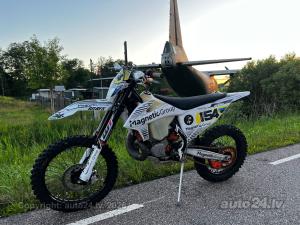 KTM 300 EXC 2022 in Tallinn, with an engine capacity of 0.30 L and mileage of 2 thousand km for 8200 €, photo  on AUTOMOTO.COM.LV