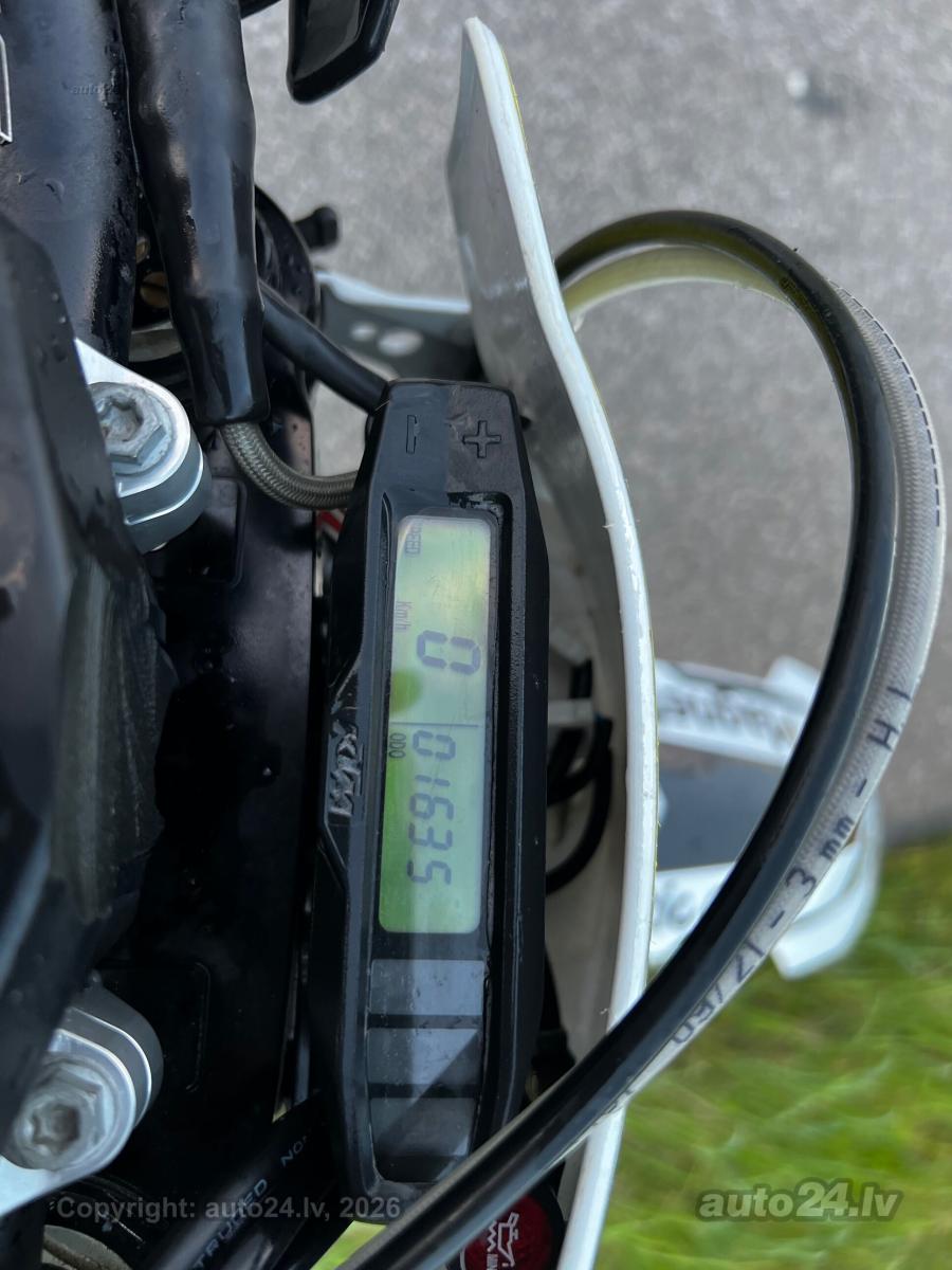 KTM 300 EXC 2022 in Tallinn, with an engine capacity of 0.30 L and mileage of 2 thousand km for 8200 €, photo 9 on AUTOMOTO.COM.LV