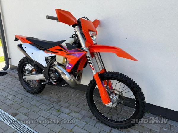 KTM 300 EXC 2024 in Tallinn, with an engine capacity of 0.30 L and mileage of 0 thousand km for 6900 €, photo 3 on AUTOMOTO.COM.LV