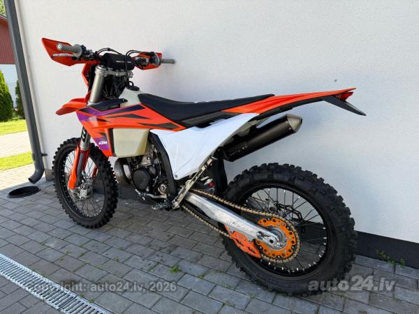 KTM 300 EXC 2024 in Tallinn, with an engine capacity of 0.30 L and mileage of 0 thousand km for 6900 €, photo 8 on AUTOMOTO.COM.LV