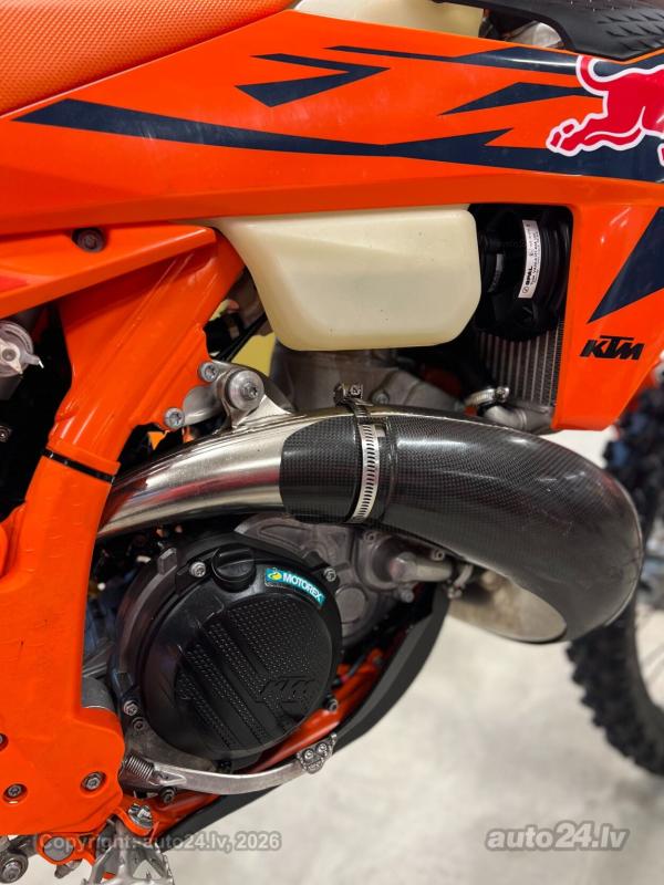 KTM 300 EXC 2025 Tartu, ar dzinēja tilpumu 0.29 L un nobraukumu 103 tūkst. km par 7500 €, foto 3 vietnē AUTOMOTO.COM.LV
