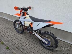 Oranžs KTM 300 EXC 2022 Keila, ar dzinēja tilpumu 0.30 L un nobraukumu 213 tūkst. km par 5800 €, foto 4 vietnē AUTOMOTO.COM.LV