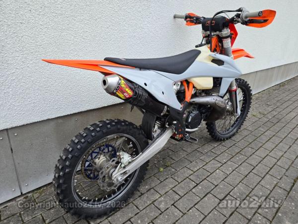 Oranžs KTM 300 EXC 2022 Keila, ar dzinēja tilpumu 0.30 L un nobraukumu 213 tūkst. km par 5800 €, foto 9 vietnē AUTOMOTO.COM.LV