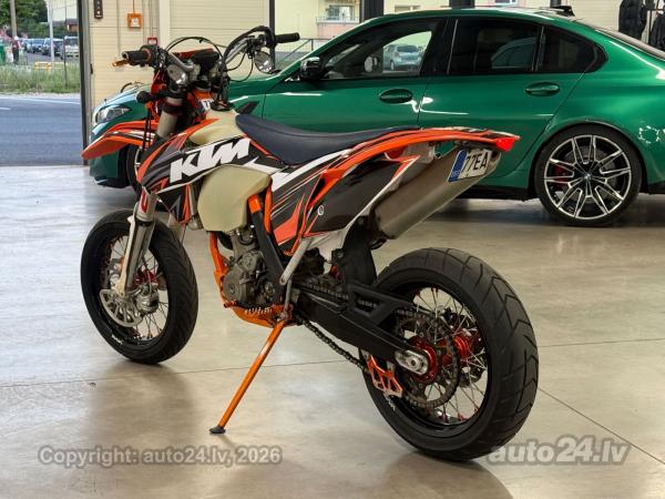 Oranžs KTM 350 EXC-F 2016 Tallina, ar dzinēja tilpumu 0.35 L un nobraukumu 6 tūkst. km par 4890 €, foto 4 vietnē AUTOMOTO.COM.LV
