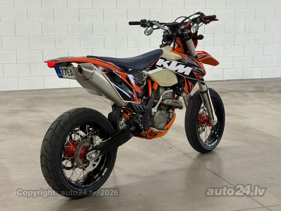Oranžs KTM 350 EXC-F 2016 Tallina, ar dzinēja tilpumu 0.35 L un nobraukumu 6 tūkst. km par 4890 €, foto 6 vietnē AUTOMOTO.COM.LV