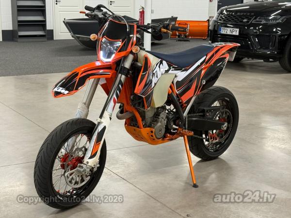 Oranžs KTM 350 EXC-F 2016 Tallina, ar dzinēja tilpumu 0.35 L un nobraukumu 6 tūkst. km par 4890 €, foto 6 vietnē AUTOMOTO.COM.LV
