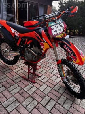 KTM 350 SX-F 2011 in Riga, with an engine capacity of 0.35 L and mileage of 0 thousand km for 4150 €, photo 2 on AUTOMOTO.COM.LV