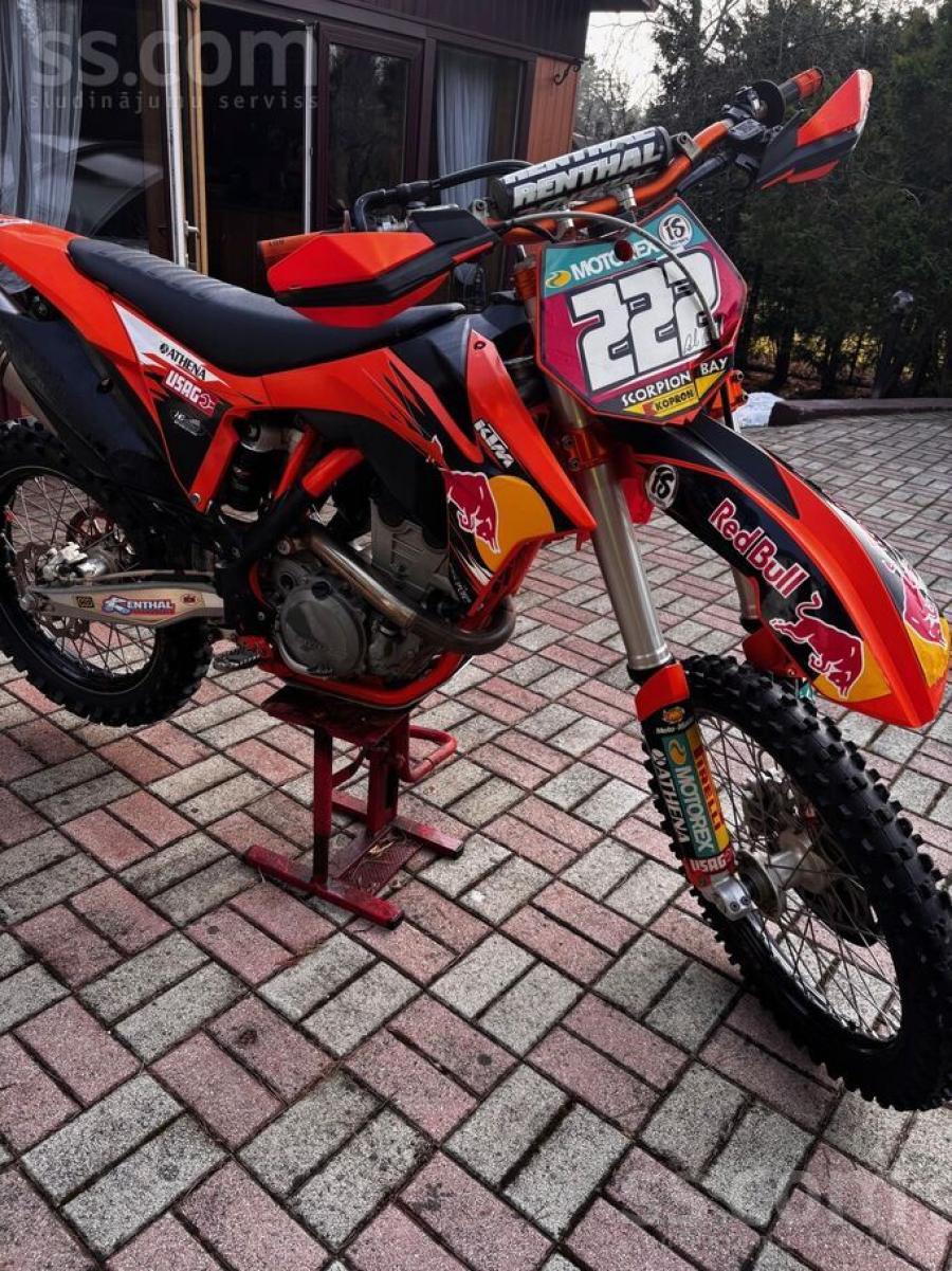 KTM 350 SX-F 2011 in Riga, with an engine capacity of 0.35 L and mileage of 0 thousand km for 4150 €, photo 2 on AUTOMOTO.COM.LV