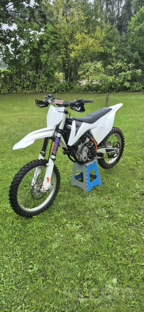 KTM 350 SX-F 2017 in Saldus, with an engine capacity of 0.35 L and mileage of 0 thousand km for 2700 €, photo 1 on AUTOMOTO.COM.LV