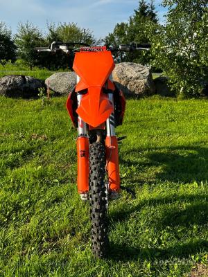 KTM 350 SX-F 2024 in Tallinn, with an engine capacity of 0.35 L and mileage of 0 thousand km for 6900 €, photo 3 on AUTOMOTO.COM.LV