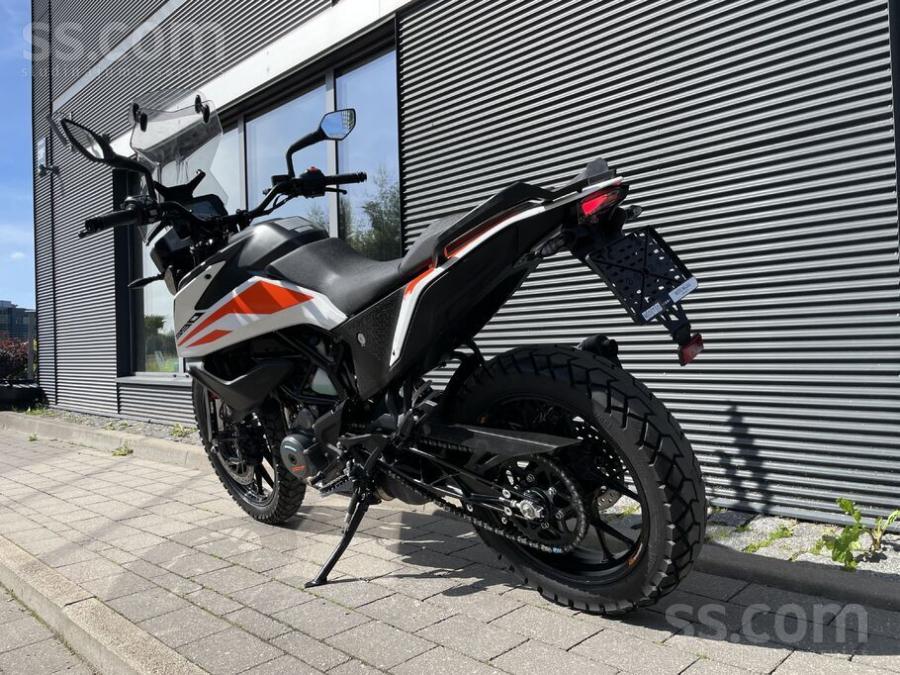 KTM 390 Adventure 2020 in Riga, with an engine capacity of 0.39 L and mileage of 0 thousand km for 3199 €, photo 4 on AUTOMOTO.COM.LV