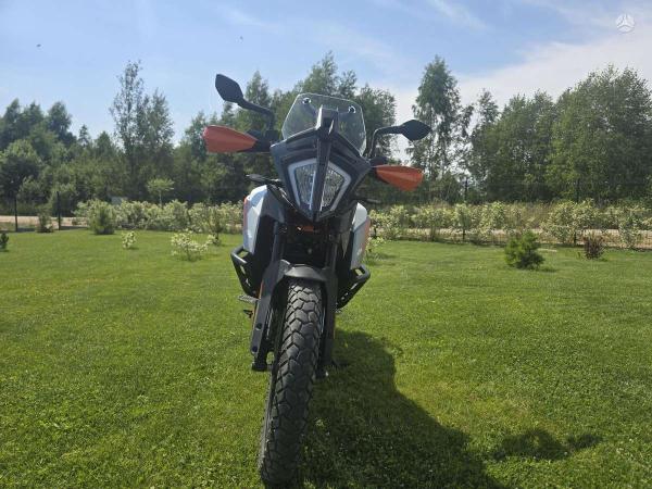 КТМ 390 Adventure 2024 в Вильнюс, объемом двигателя 0.39 л и пробегом 4 тыс. км за 4650 €, фото 5 на AUTOMOTO.COM.LV