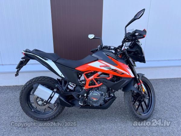 KTM 390 Adventure 2025 Tartu, ar dzinēja tilpumu 0.37 L un nobraukumu 360 tūkst. km par 4500 €, foto 1 vietnē AUTOMOTO.COM.LV