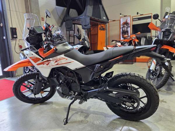 KTM 390 Adventure 2026 in Vilnius, with an engine capacity of 0.40 L and mileage of 0 thousand km for 5280 €, photo 8 on AUTOMOTO.COM.LV
