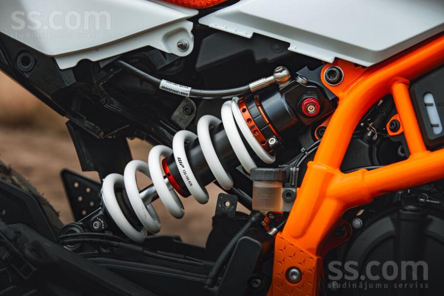 KTM 390 Adventure 2026 in Riga, with an engine capacity of 0.40 L and mileage of 0 thousand km for 7490 €, photo 6 on AUTOMOTO.COM.LV