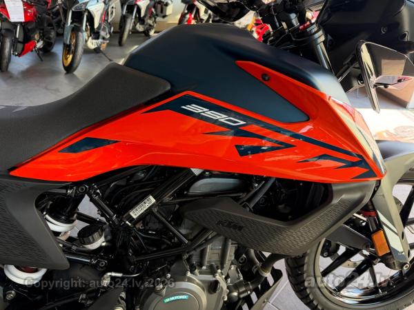 Oranžs KTM 390 Adventure 2022 Tallina, ar dzinēja tilpumu 0.37 L un nobraukumu 4 tūkst. km par 4990 €, foto 3 vietnē AUTOMOTO.COM.LV