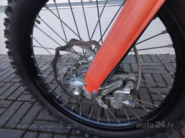 KTM 450 SX-F 2007 in Tallinn, with an engine capacity of 0.45 L and mileage of 160 thousand km for 1990 €, photo 10 on AUTOMOTO.COM.LV