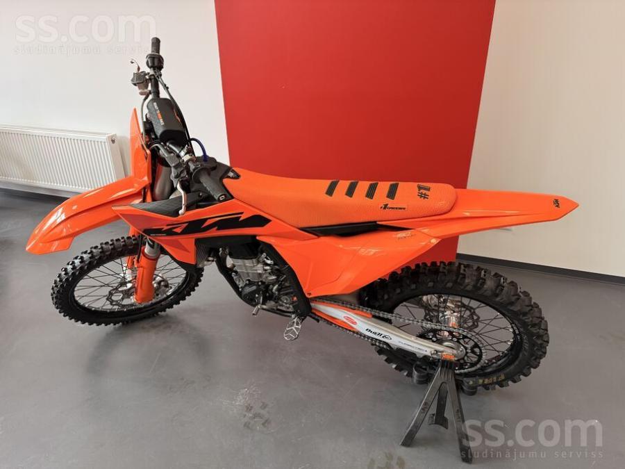 КТМ 450 SX-F 2025 в Рига, объемом двигателя 0.45 л и пробегом 0 тыс. км за 6700 €, фото 3 на AUTOMOTO.COM.LV