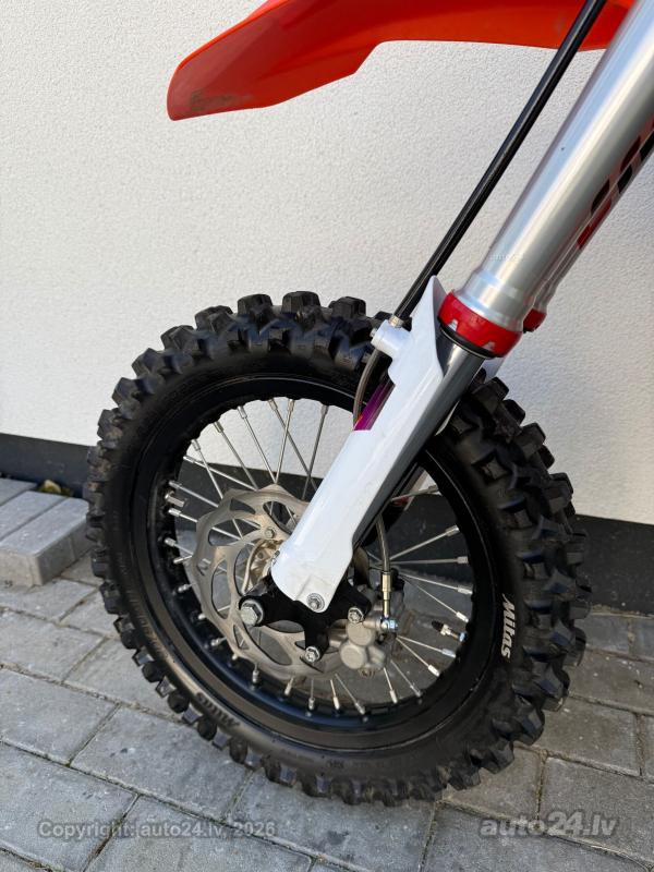 KTM 65 SX 2024 Tallina, ar dzinēja tilpumu 65.00 L un nobraukumu 0 tūkst. km par 3300 €, foto 8 vietnē AUTOMOTO.COM.LV