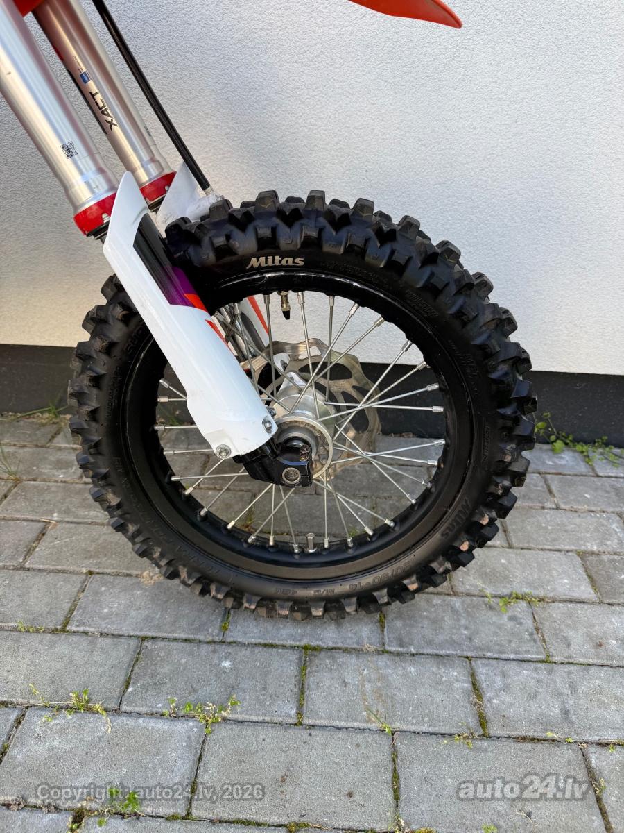 KTM 65 SX 2024 Tallina, ar dzinēja tilpumu 65.00 L un nobraukumu 0 tūkst. km par 3300 €, foto 13 vietnē AUTOMOTO.COM.LV
