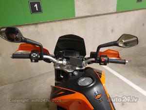 Черный КТМ 690 Duke 2017 в Таллин, объемом двигателя 0.69 л и пробегом 25 тыс. км за 5200 €, фото 3 на AUTOMOTO.COM.LV
