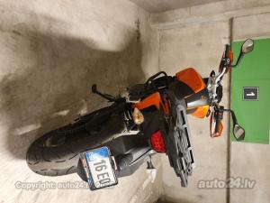 Черный КТМ 690 Duke 2017 в Таллин, объемом двигателя 0.69 л и пробегом 25 тыс. км за 5200 €, фото 6 на AUTOMOTO.COM.LV