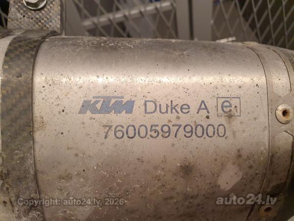 Черный КТМ 690 Duke 2017 в Таллин, объемом двигателя 0.69 л и пробегом 25 тыс. км за 5200 €, фото 9 на AUTOMOTO.COM.LV