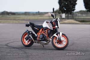 КТМ 690 Duke 2014 в Пярну, объемом двигателя 0.00 л и пробегом 39 тыс. км за 3590 €, фото  на AUTOMOTO.COM.LV