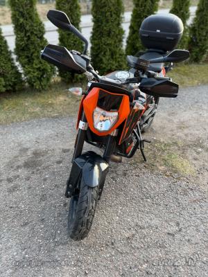 KTM 690 Duke 2018 in Tallinn, with an engine capacity of 0.69 L and mileage of 10 thousand km for 5800 €, photo 4 on AUTOMOTO.COM.LV