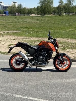 KTM 690 Duke 2019 in Riga, with an engine capacity of 0.69 L and mileage of 0 thousand km for 5800 €, photo 2 on AUTOMOTO.COM.LV