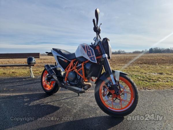 Orange KTM 690 Duke 2014 in Parnu, with an engine capacity of 0.69 L and mileage of 20 thousand km for 3900 €, photo 5 on AUTOMOTO.COM.LV