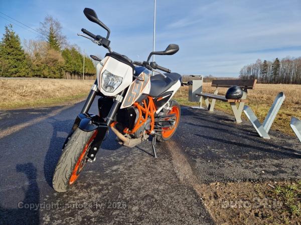 Orange KTM 690 Duke 2014 in Parnu, with an engine capacity of 0.69 L and mileage of 20 thousand km for 3900 €, photo 9 on AUTOMOTO.COM.LV
