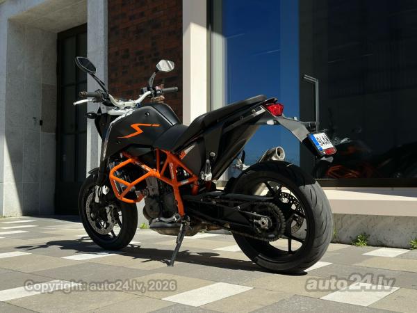 Оранжевый КТМ 690 Duke 2014 в Таллин, объемом двигателя 0.69 л и пробегом 10 тыс. км за 3850 €, фото 5 на AUTOMOTO.COM.LV