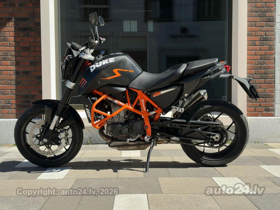 Oranžs KTM 690 Duke 2014 Tallina, ar dzinēja tilpumu 0.69 L un nobraukumu 10 tūkst. km par 3850 €, foto 7 vietnē AUTOMOTO.COM.LV