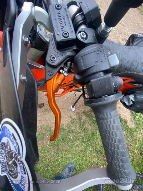 КТМ 690 Enduro 2023 в Вильянди, объемом двигателя 0.00 л и пробегом 23 тыс. км за 9000 €, фото 3 на AUTOMOTO.COM.LV