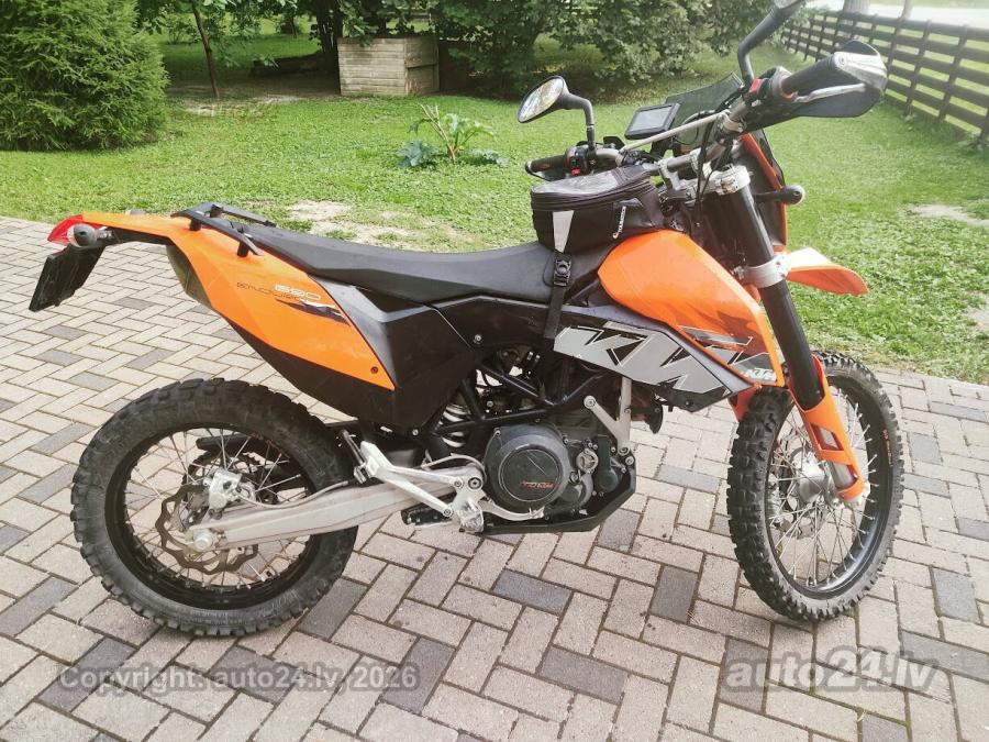 Oranžs KTM 690 Enduro 2010 Tallina, ar dzinēja tilpumu 0.65 L un nobraukumu 37 tūkst. km par 4200 €, foto 4 vietnē AUTOMOTO.COM.LV