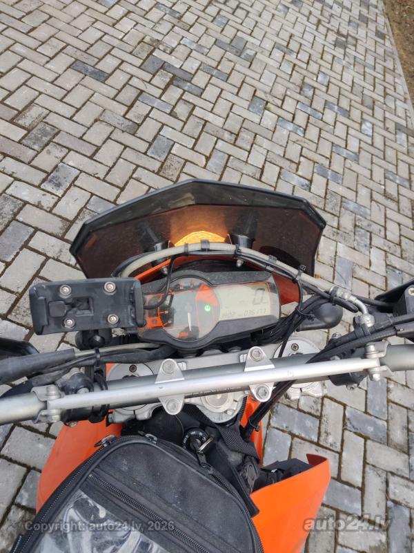 Oranžs KTM 690 Enduro 2010 Tallina, ar dzinēja tilpumu 0.65 L un nobraukumu 37 tūkst. km par 4200 €, foto 7 vietnē AUTOMOTO.COM.LV
