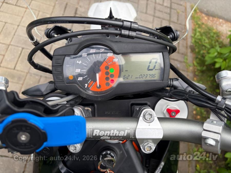 Oranžs KTM 690 Enduro 2015 Tallina, ar dzinēja tilpumu 0.00 L un nobraukumu 24 tūkst. km par 6000 €, foto 7 vietnē AUTOMOTO.COM.LV