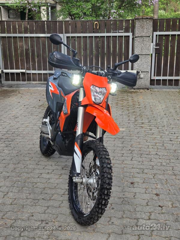 Orange KTM 690 Enduro 2022 in Tallinn, with an engine capacity of 0.69 L and mileage of 14 thousand km for 7900 €, photo 1 on AUTOMOTO.COM.LV
