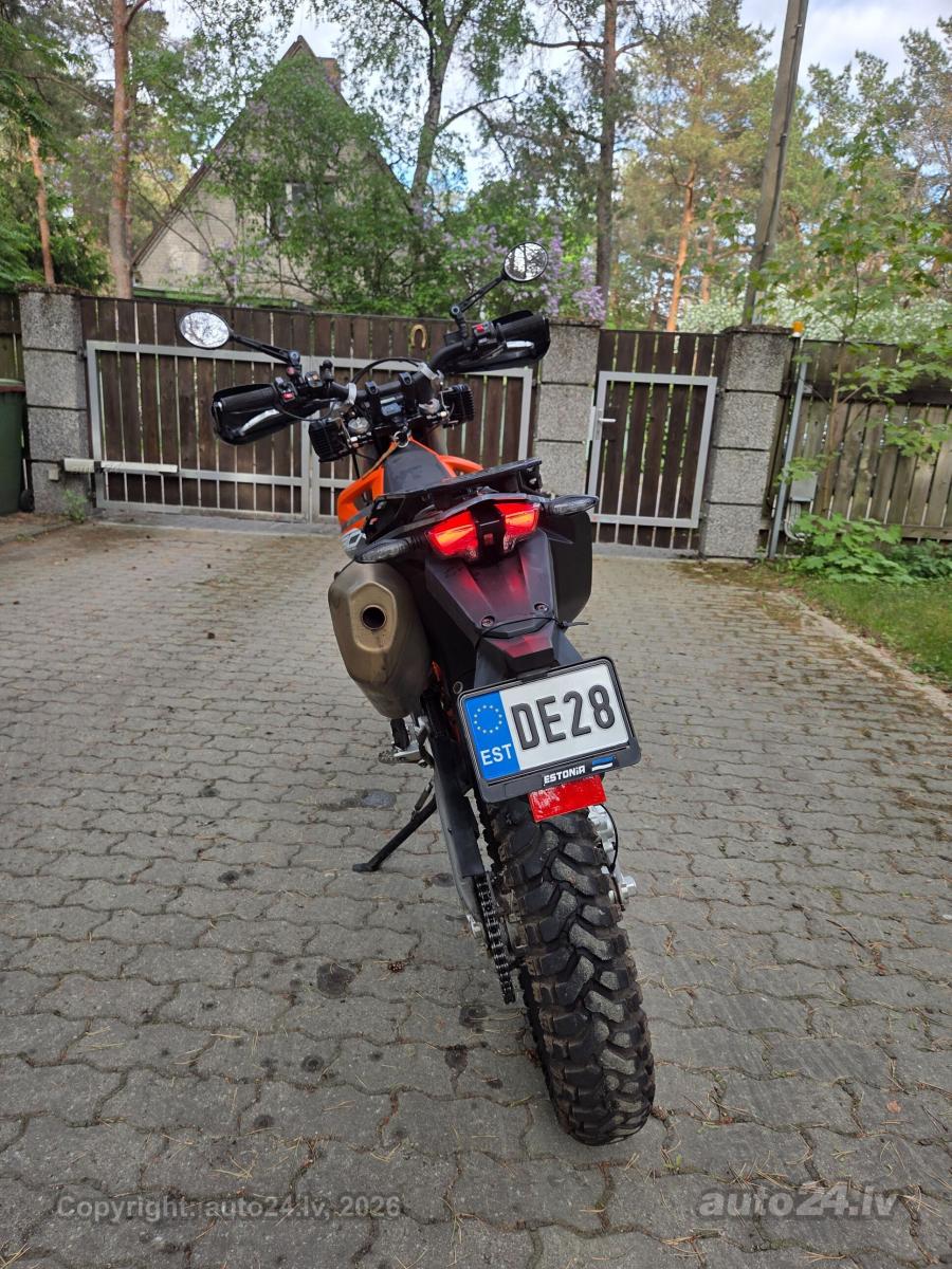 Оранжевый КТМ 690 Enduro 2022 в Таллин, объемом двигателя 0.69 л и пробегом 14 тыс. км за 7900 €, фото 9 на AUTOMOTO.COM.LV