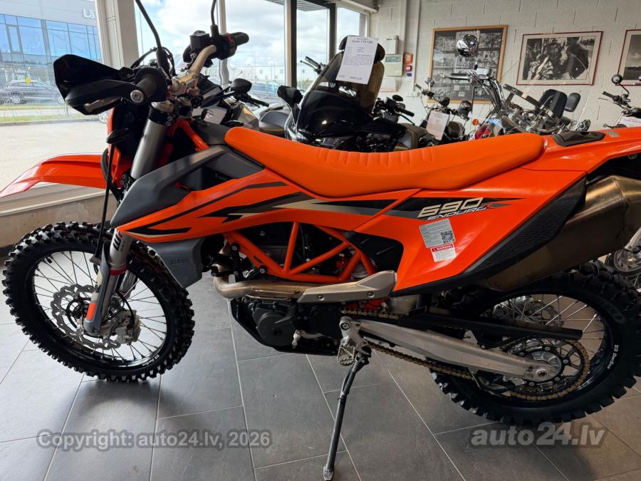Oranžs KTM 690 Enduro 2023 Tallina, ar dzinēja tilpumu 0.69 L un nobraukumu 1 tūkst. km par 8990 €, foto 13 vietnē AUTOMOTO.COM.LV