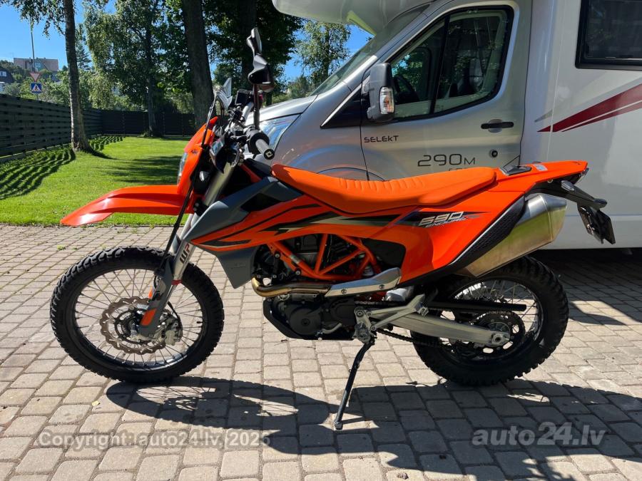 Orange KTM 690 Enduro 2025 in Tallinn, with an engine capacity of 0.69 L and mileage of 1 thousand km for 9400 €, photo 1 on AUTOMOTO.COM.LV