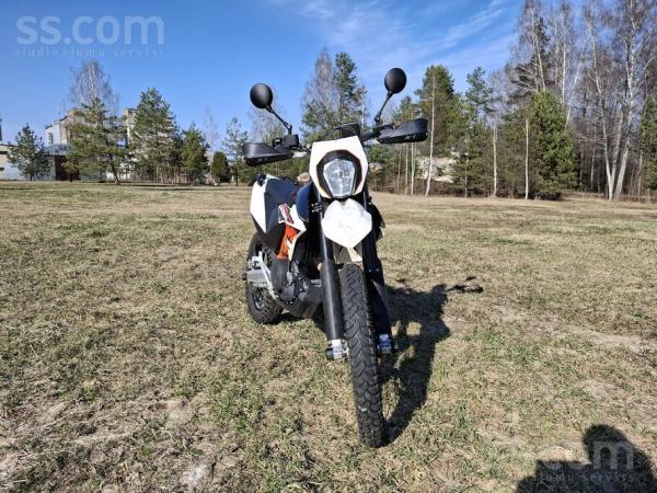 КТМ 690 Enduro R 2014 в Даугавпилс, объемом двигателя 0.69 л и пробегом 0 тыс. км за 6500 €, фото 3 на AUTOMOTO.COM.LV